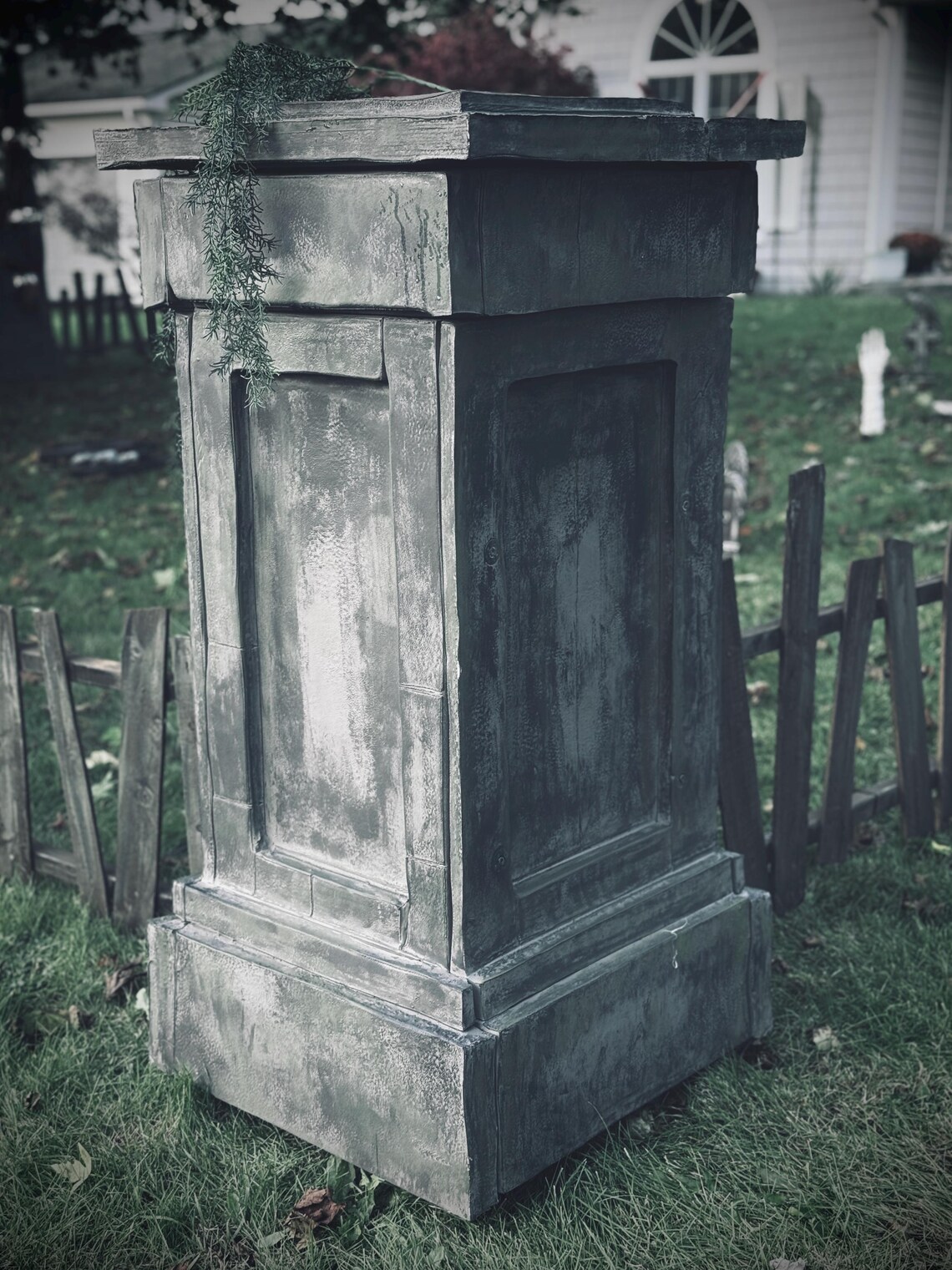 Recessed Panel Pillars, Halloween Prop, Yard Decoration, Graveyard Art ...