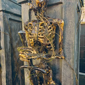 Recessed Panel Pillars, Skeletons W/ Swords, Vines, Halloween Prop ...