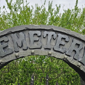 GUARDIAN Cemetery Entrance, Halloween Prop, Yard Decoration, Graveyard ...