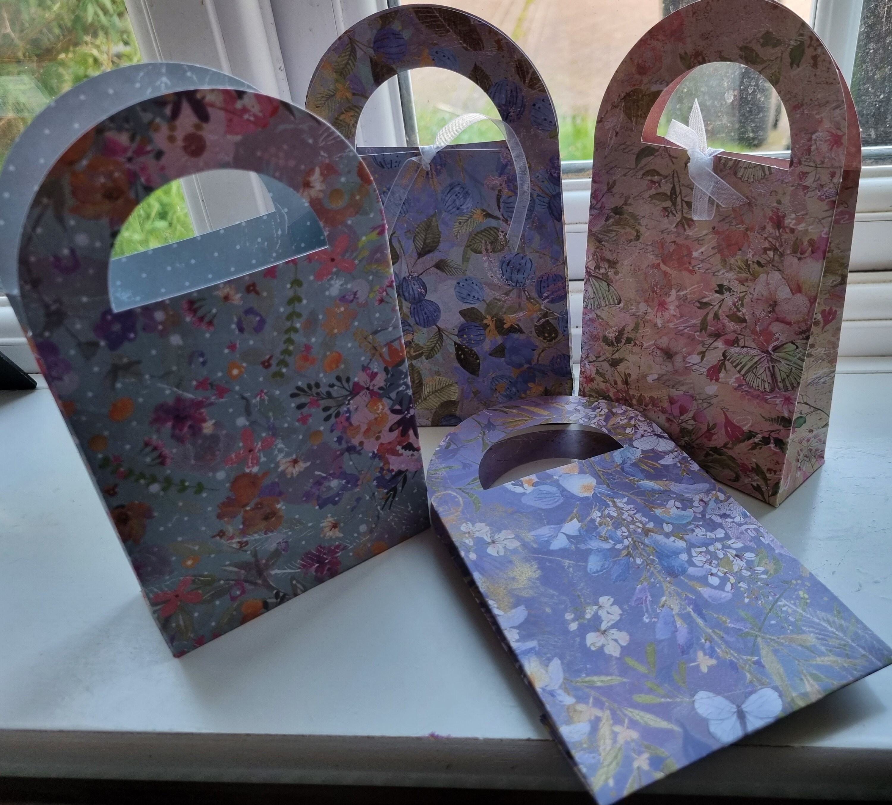 Small Gift Bag-personalise-pack of 12-handmade-12.5hx10.5wx4dcm ...