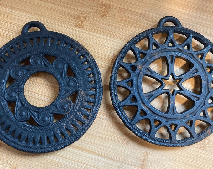 Antique Cast Iron Footed Trivets - Etsy