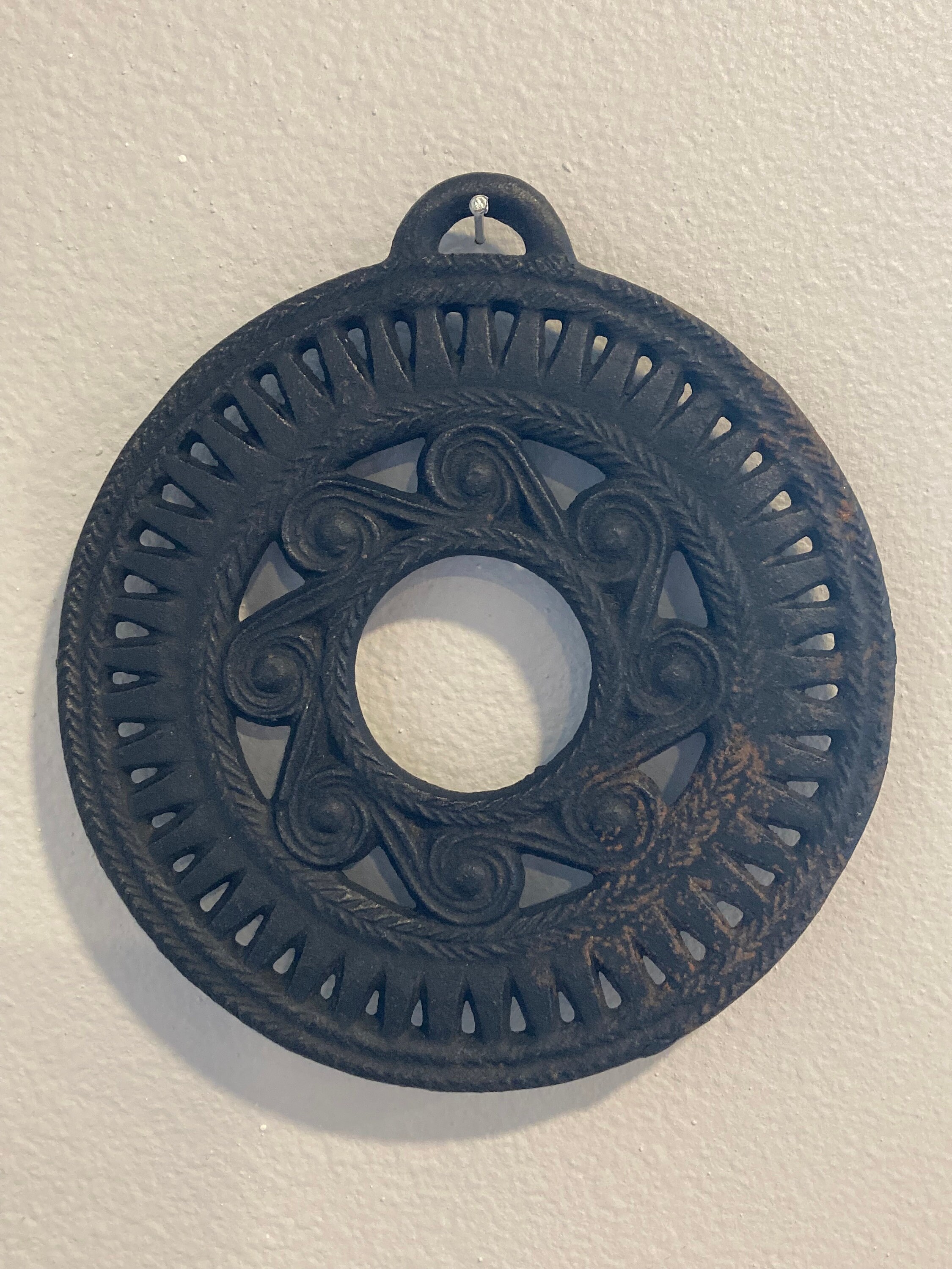 Antique Cast Iron Footed Trivets - Etsy