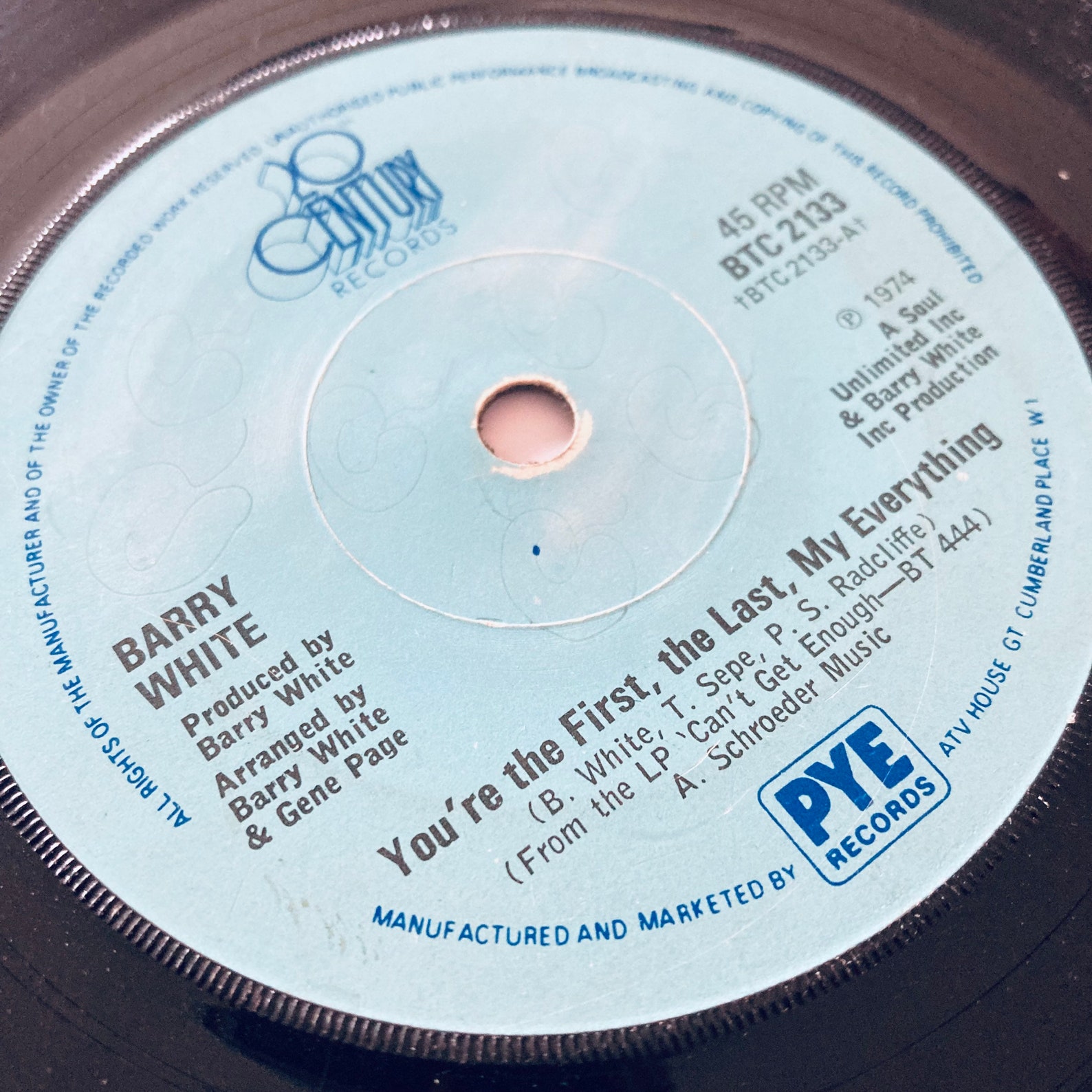 Barry White You're the First, the Last, My Everything / Im Gonna Love You Just A Little More ...