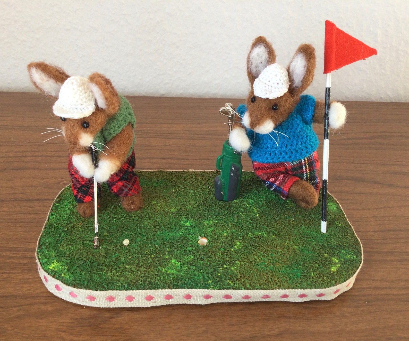 Rabbits. Felted rabbits golfing. Golfer rabbits. Felted | Etsy