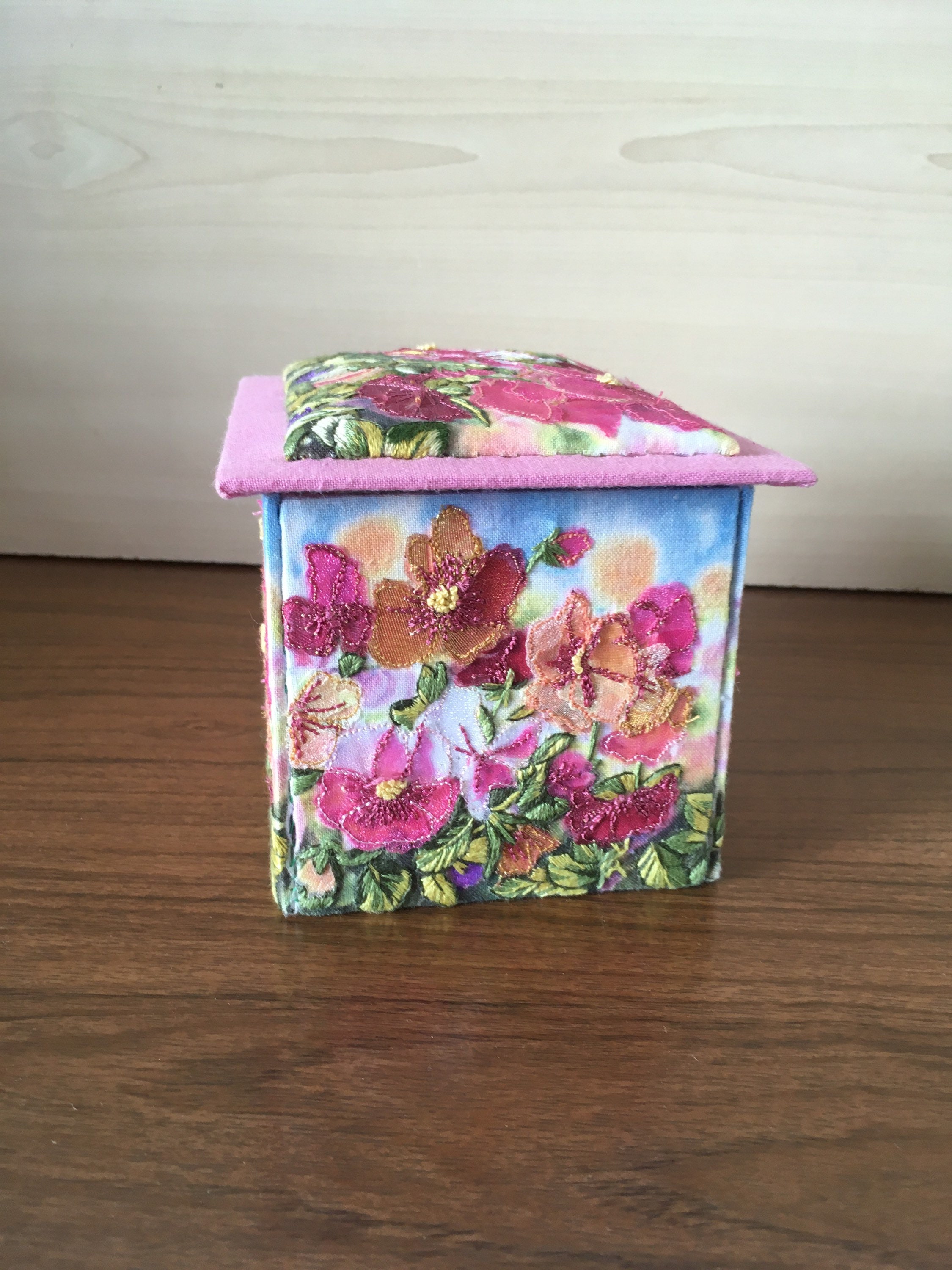 Embroidered Box. Machine Embroidered Box. Trinket Box. - Etsy