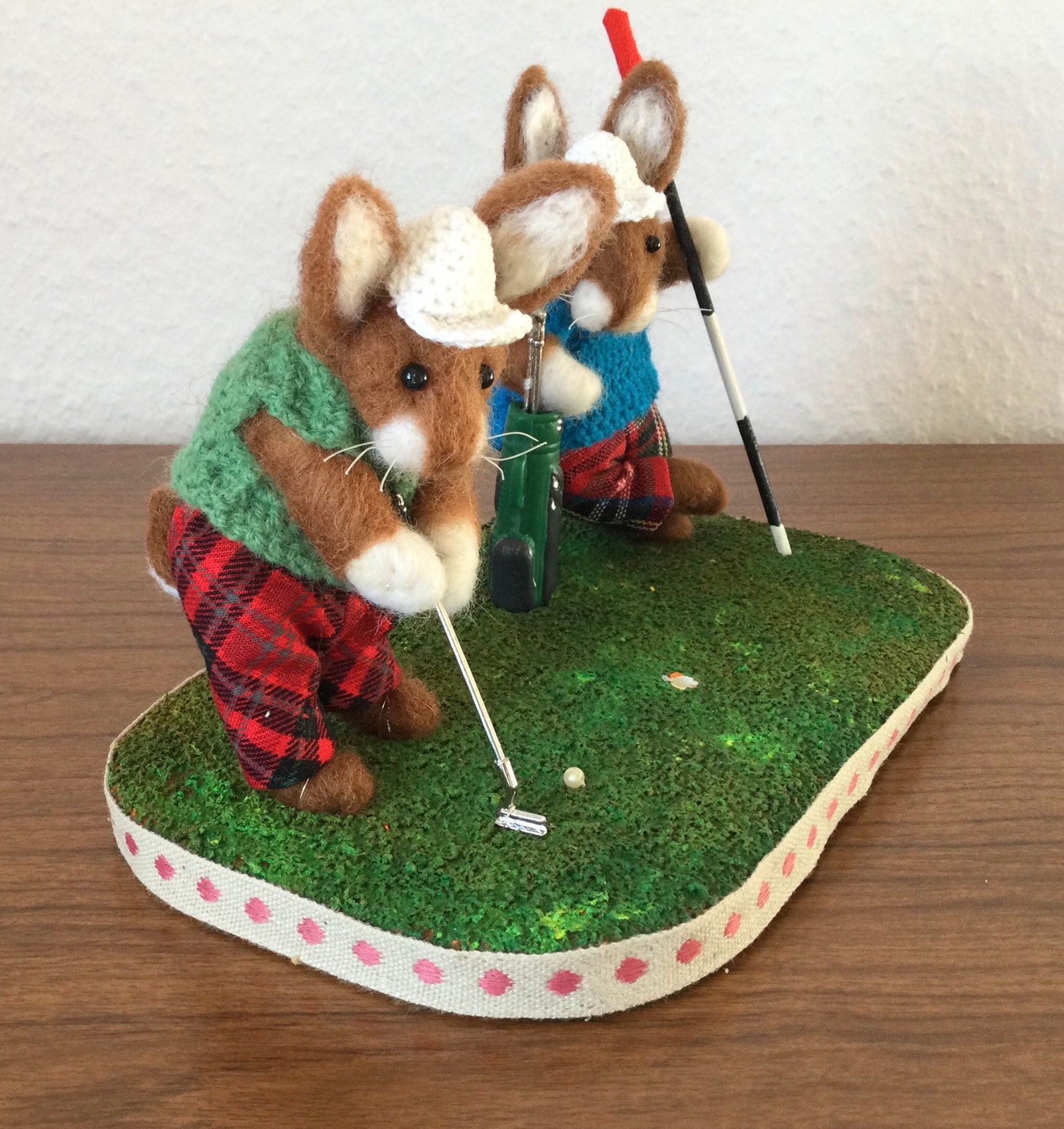 Rabbits. Felted rabbits golfing. Golfer rabbits. Felted | Etsy