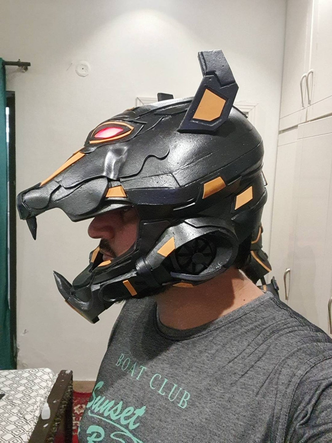 Custom Sci-fi Crocodile Armor - Etsy