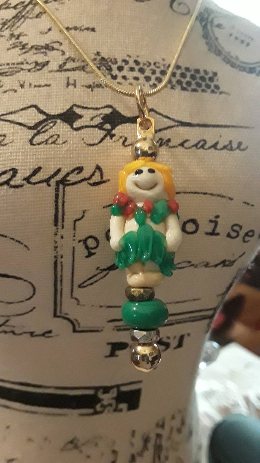 Hula Girl Bead Pendant - Etsy