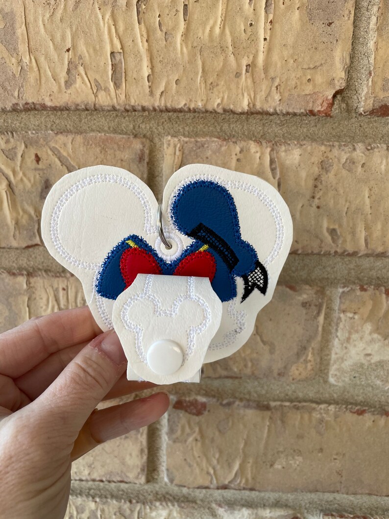 Donald Duck or Daisy Ear Holder Donald or Daisy Inspired Ear - Etsy