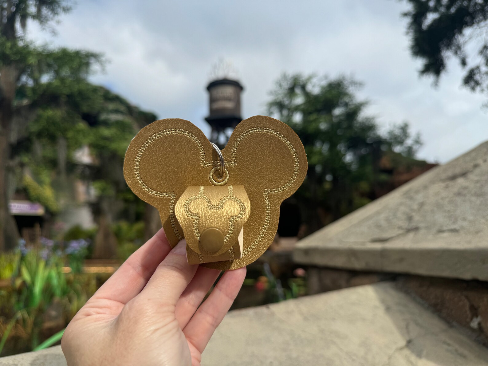 Gold Mouse Ear Holder, Gold Minnie Ear Holder, Mouse Inspired Ear ...