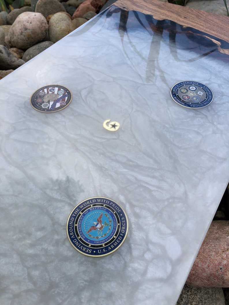 Inlay Specialty Epoxy Resin and Wood Trays, Boards and Wall Art - Etsy