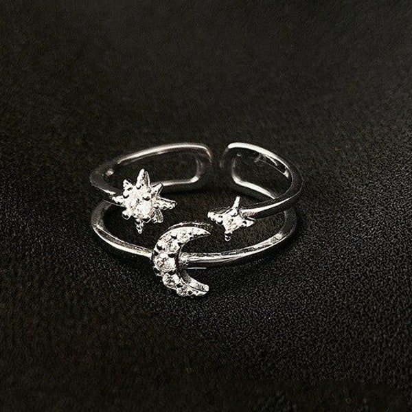 Silver Moon Ring - Etsy