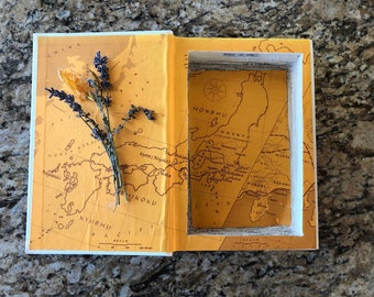 Japanese bookends | Etsy