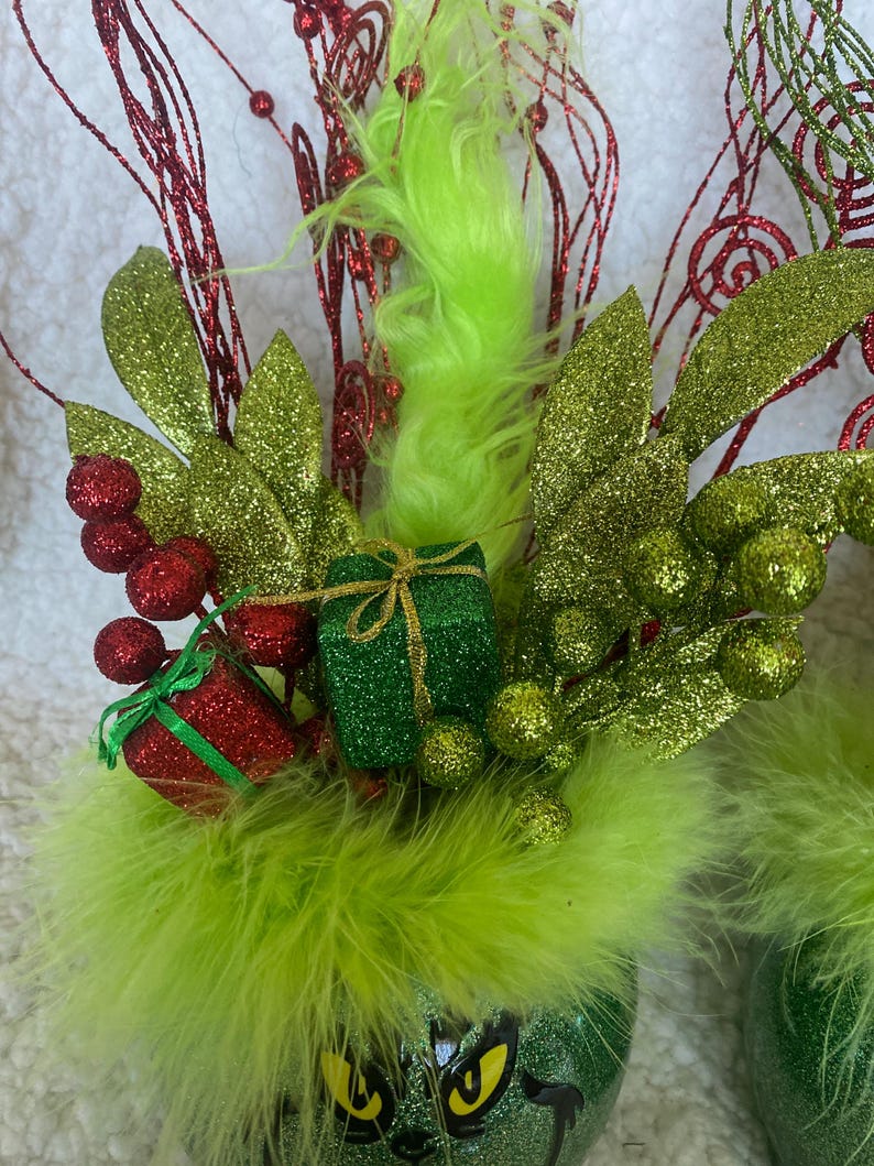 Grinch Floral Arrangement **fan Favorite** - Etsy