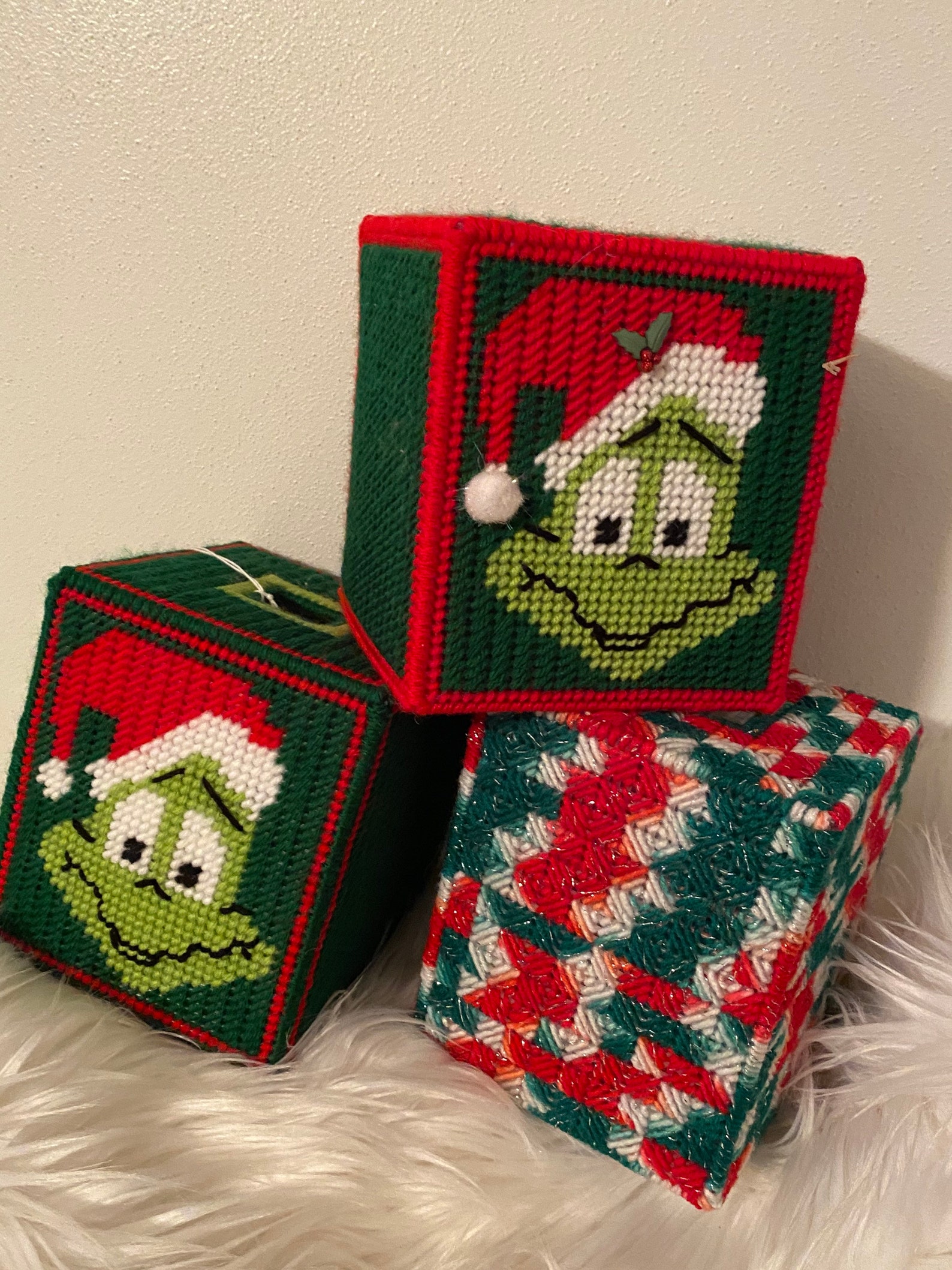 Grinch Tissue Box Cover - Etsy