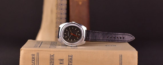 Vintage Soviet Chunky Watch, Retro Unisex Watch, Mech… - Gem
