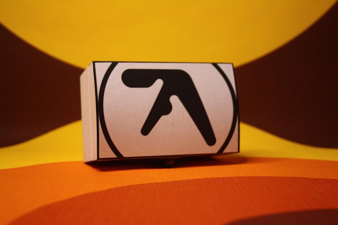 Box | Aphex Twin - Etsy
