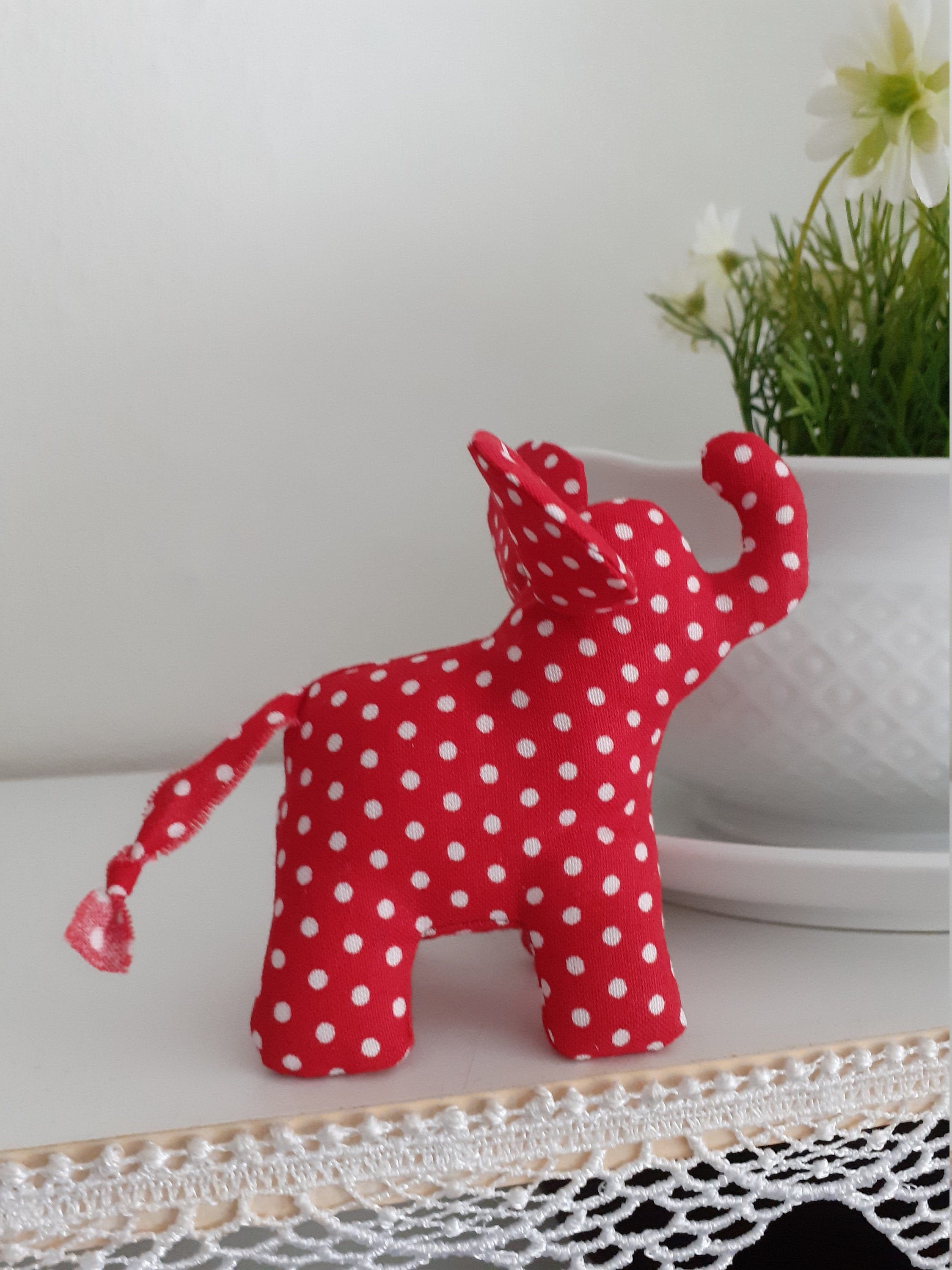 Little Red Elephant Materialset - Etsy