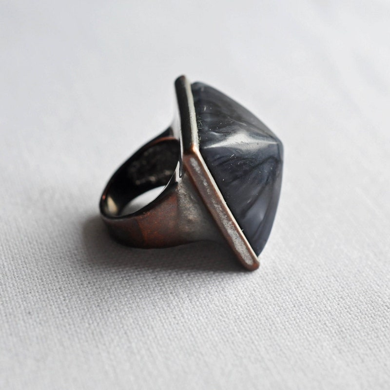 Silver Pyramid Ring - Etsy