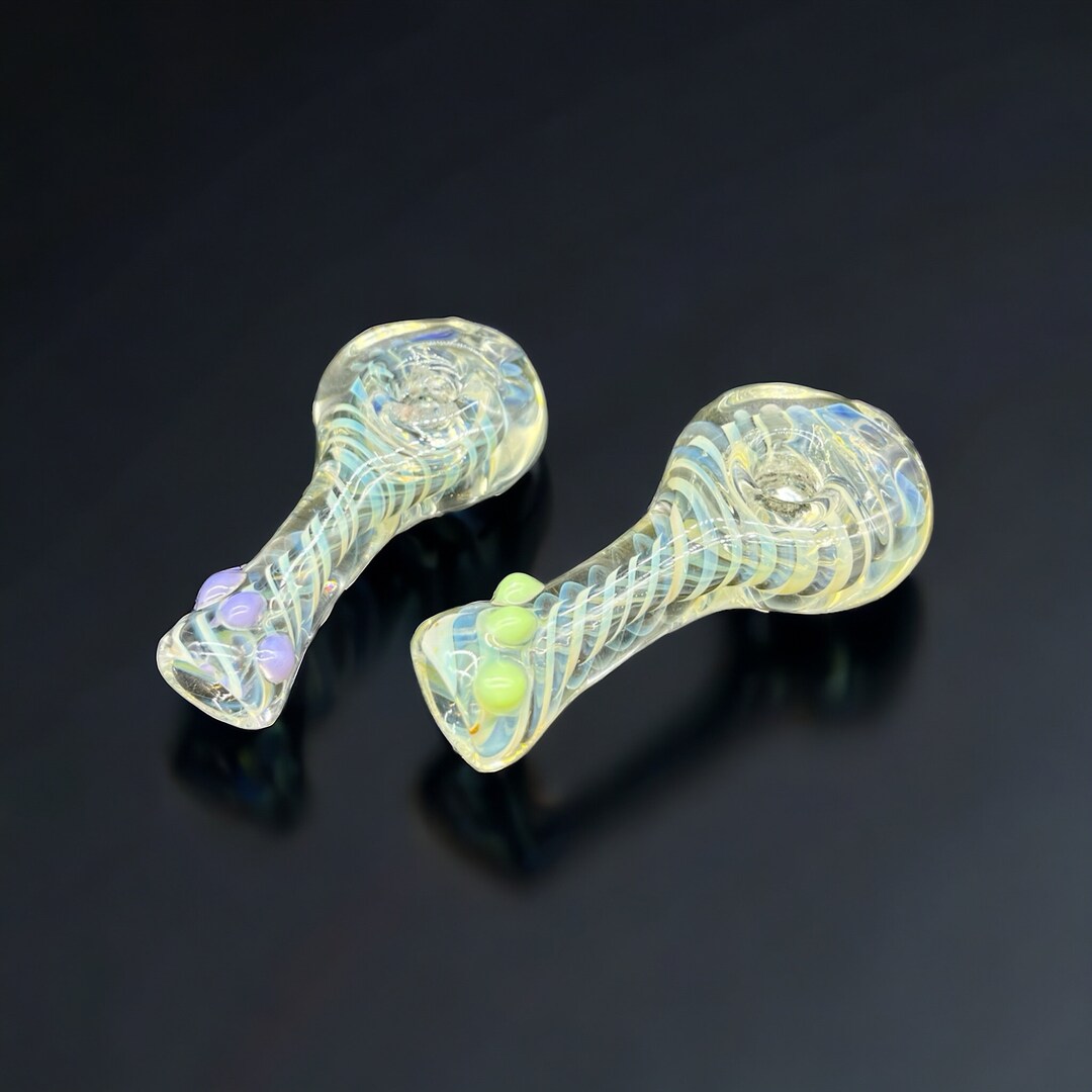 Chillums Color Changing Glass Pipes, Unique One Hitter Glass Pipe - Etsy