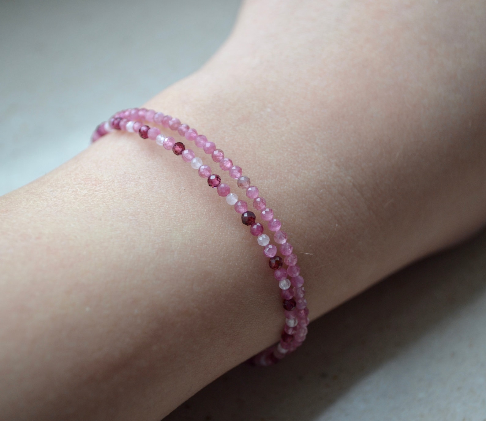 Rosa Turmalin Armband - zartes Armband, Armband Femme, rosa Edelstein ...