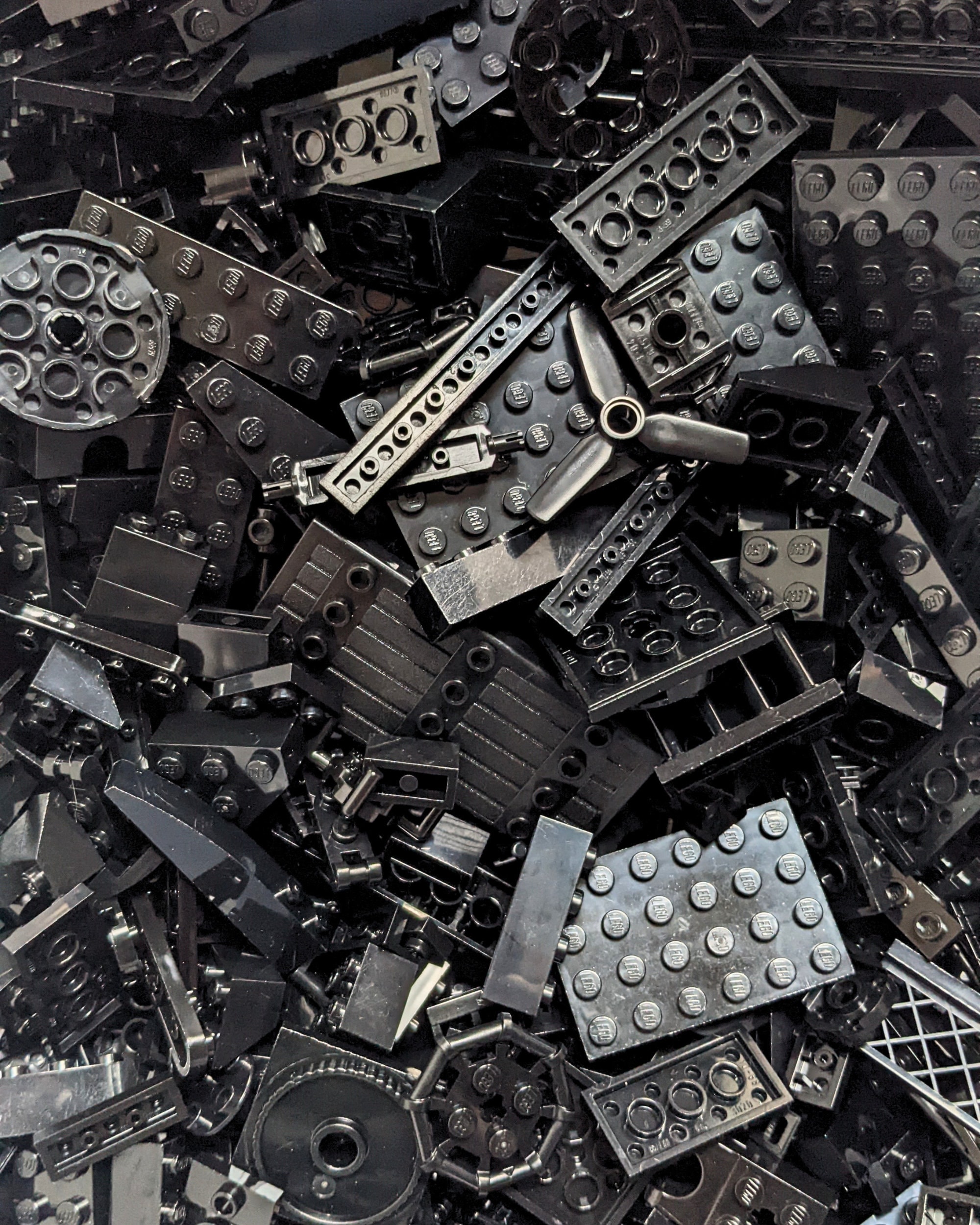 Lego® 1/2 Pound Black Brick Mix 8oz Random Assortment Bulk - Etsy