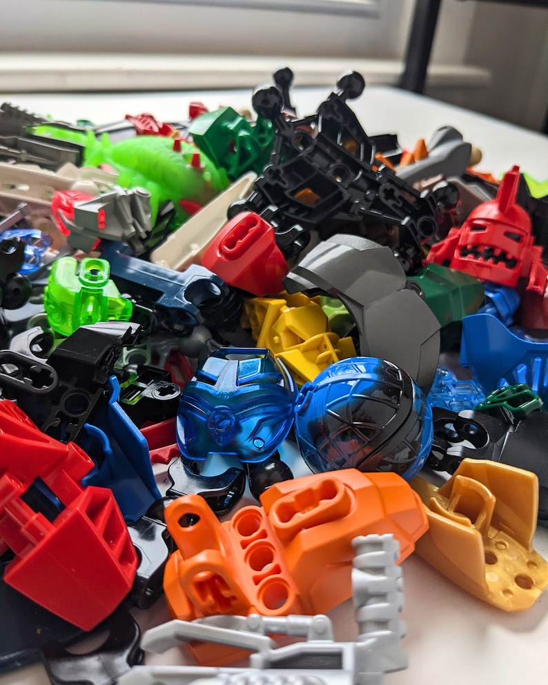 Lego® Bionicle® 1/2 Pound Parts and Pieces Random Assortment, Hero ...