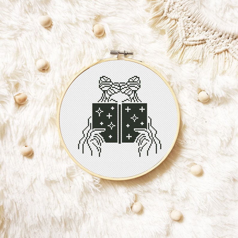 Reading Cross Stitch Pattern PDF, Book Lover Cross Stitch, Book Cross ...
