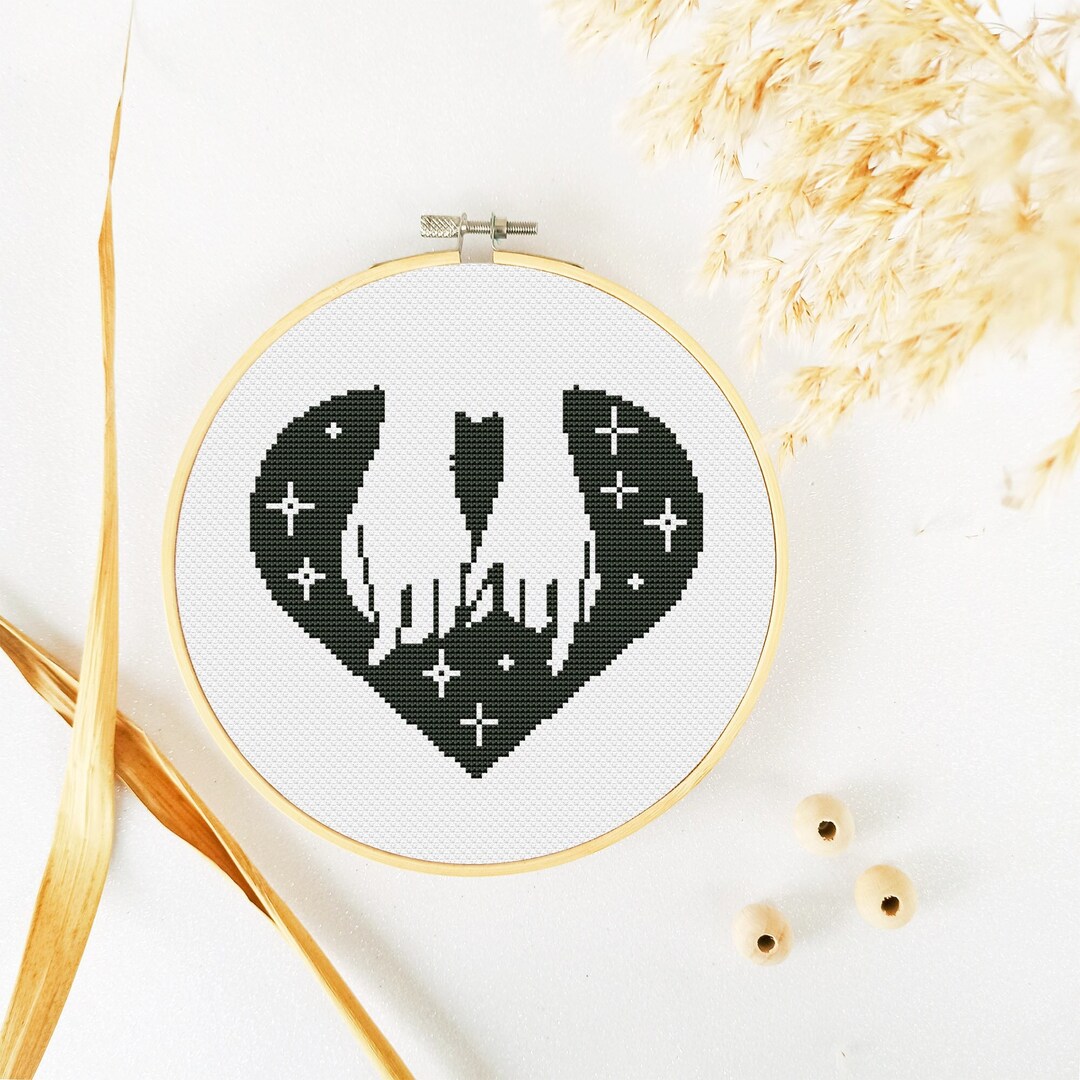 Heart Hands Cross Stitch Pattern PDF: Couple in Love Hand Embroidery ...