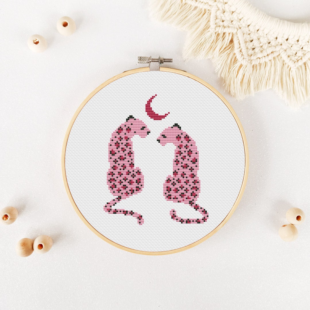 Cheetah Cross Stitch Pattern PDF, Wild Animal Cross Stitch, Cute Pink ...