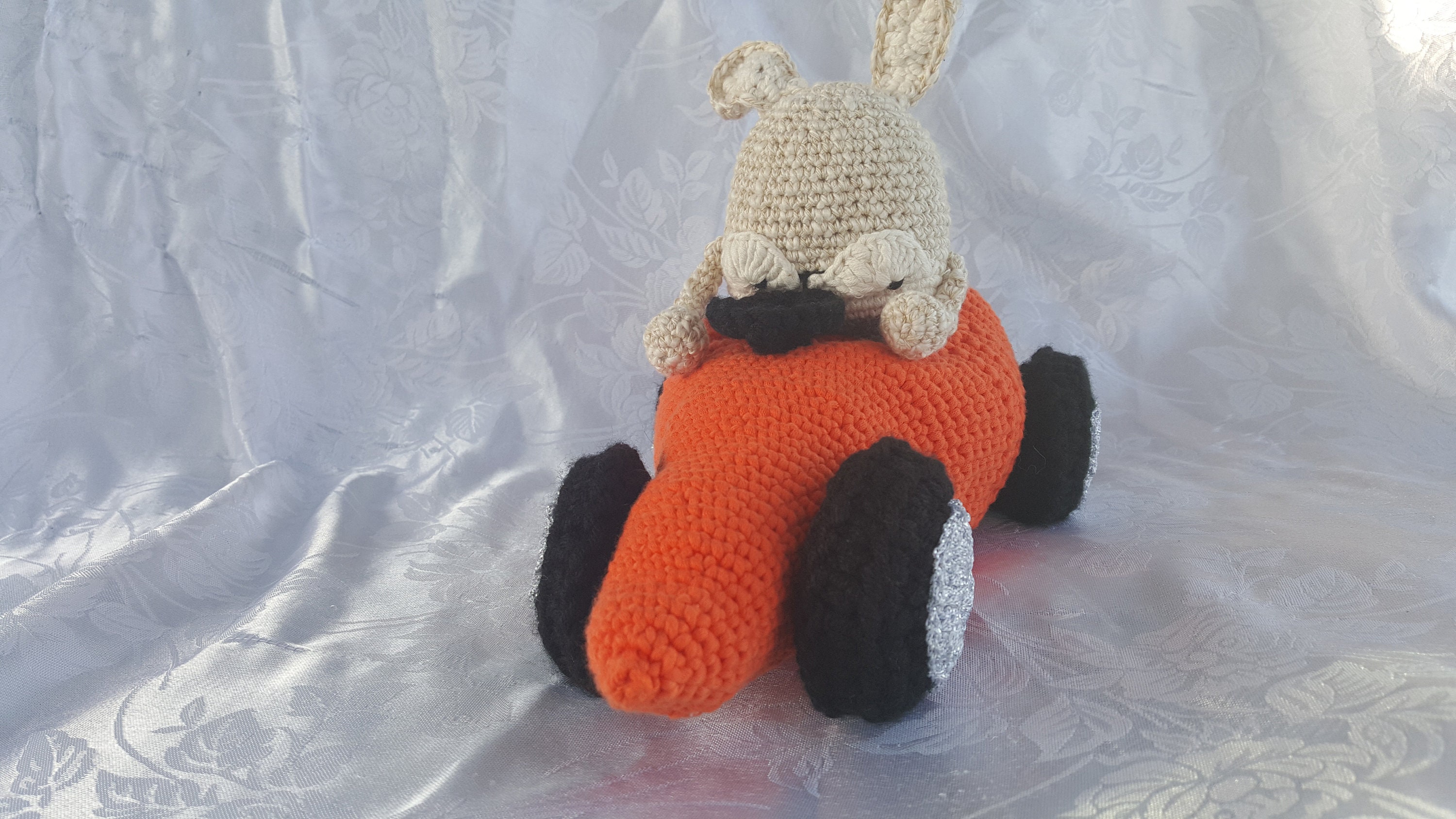 Racing Rabbit in a Carrot - Etsy