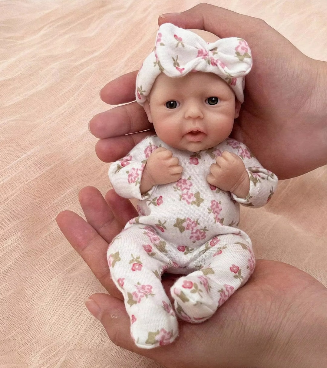 7 Inch Girl Silicone Doll Mini Realistic Baby Dolls Silicone Full Body ...