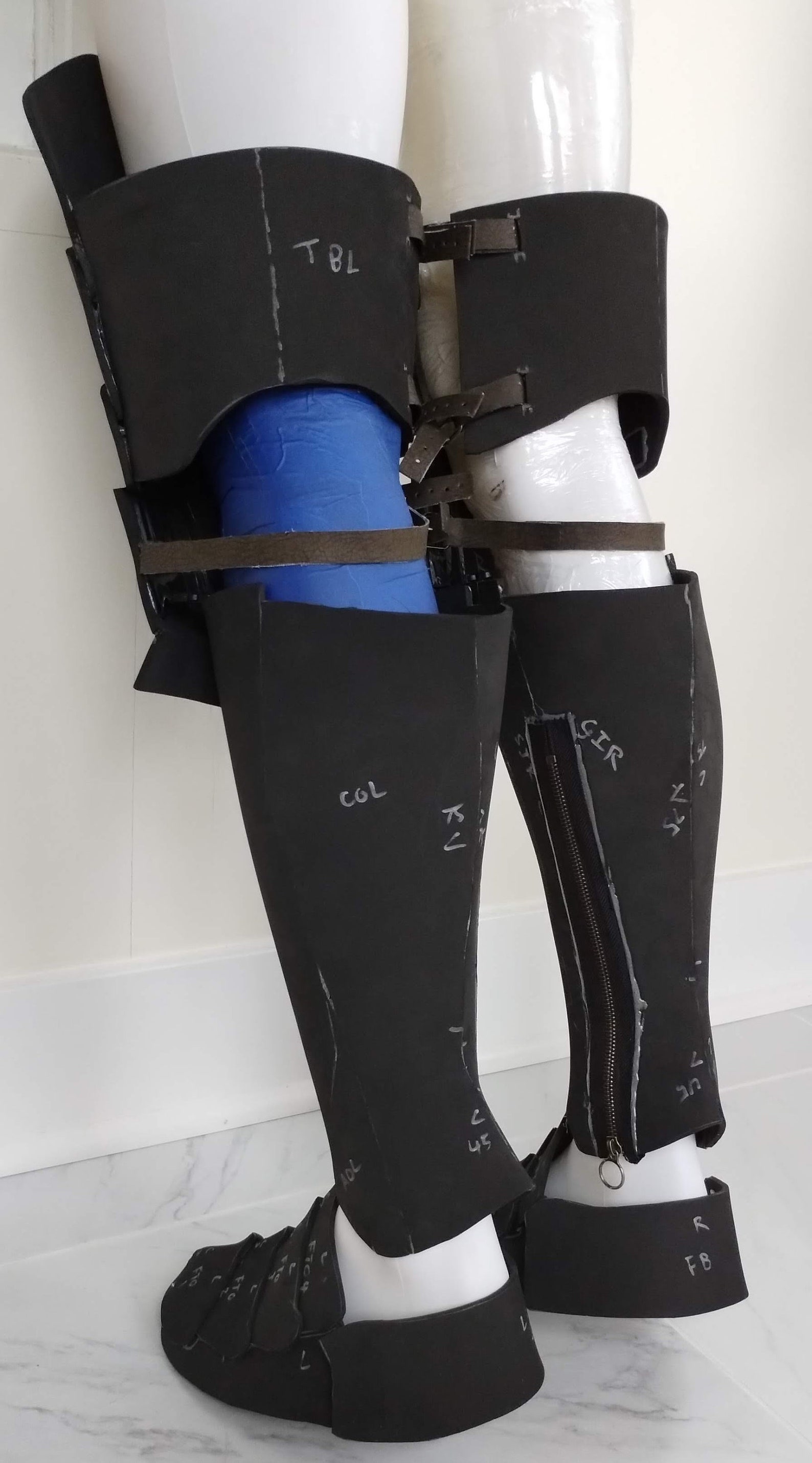 Rathalos and Fatalis Knight Leg Armor and Tasset Cosplay Pattern - Etsy