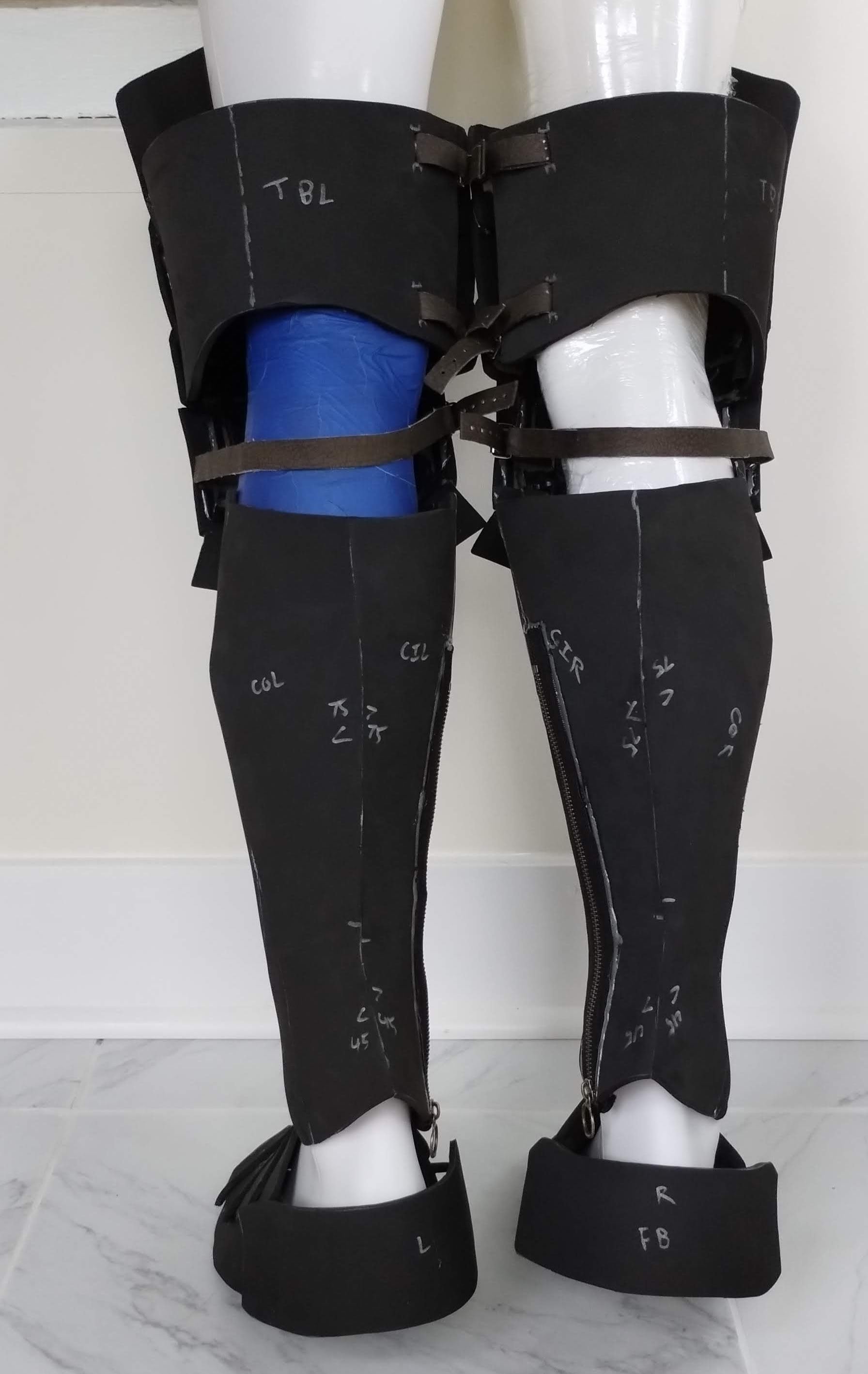 Rathalos and Fatalis Knight Leg Armor and Tasset Cosplay Pattern - Etsy