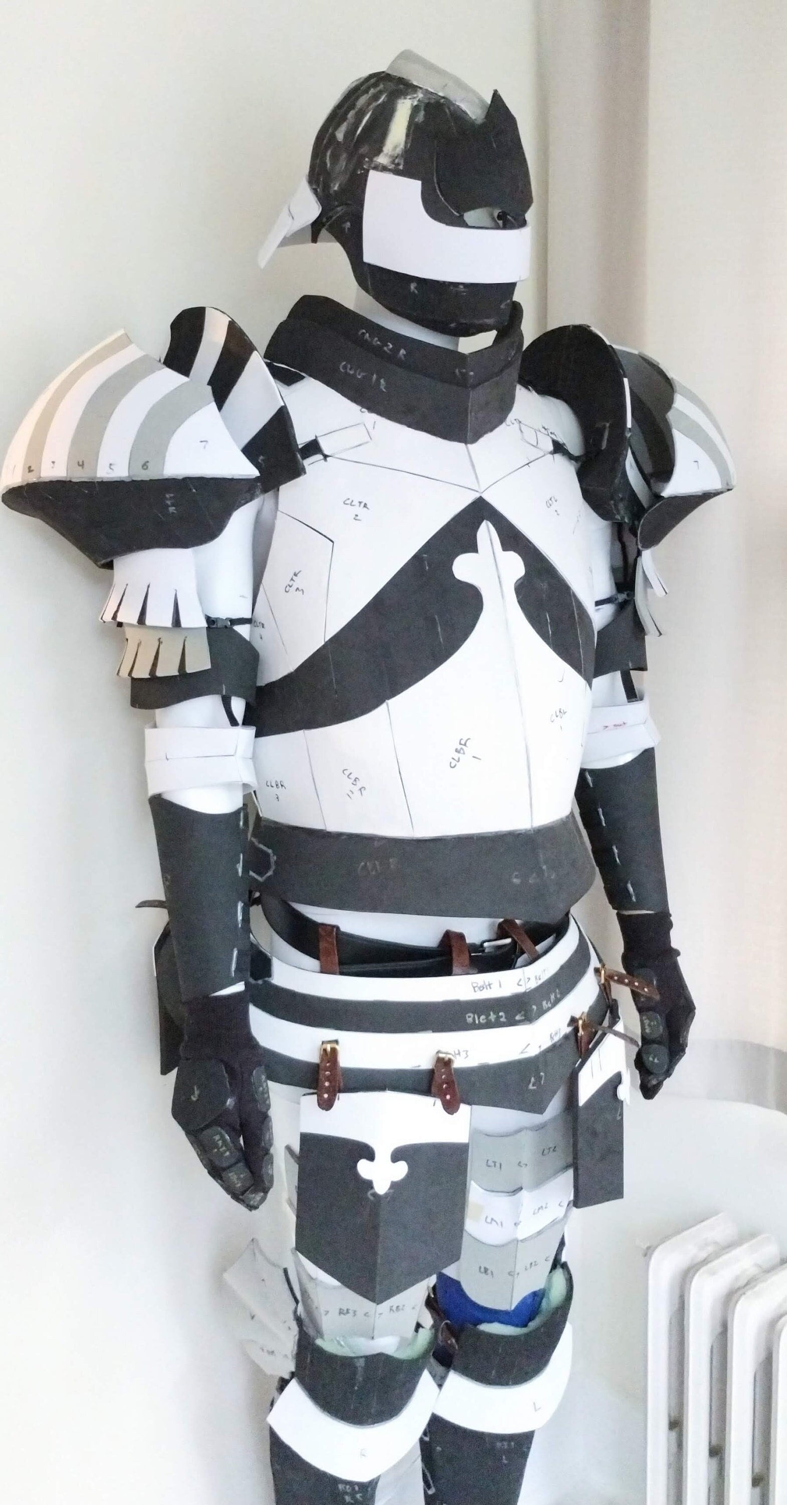 Rathalos Armor Cosplay Tutorial