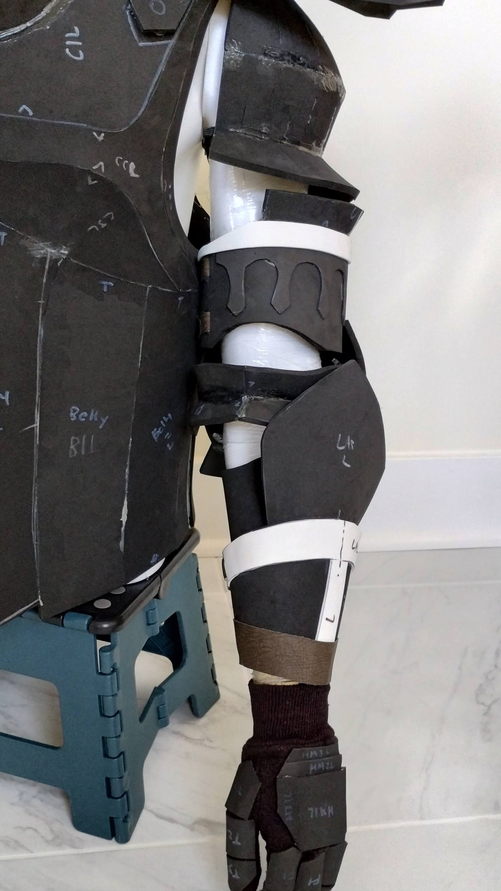 Rathalos and Fatalis Knight Arm Armor Cosplay Pattern - Etsy