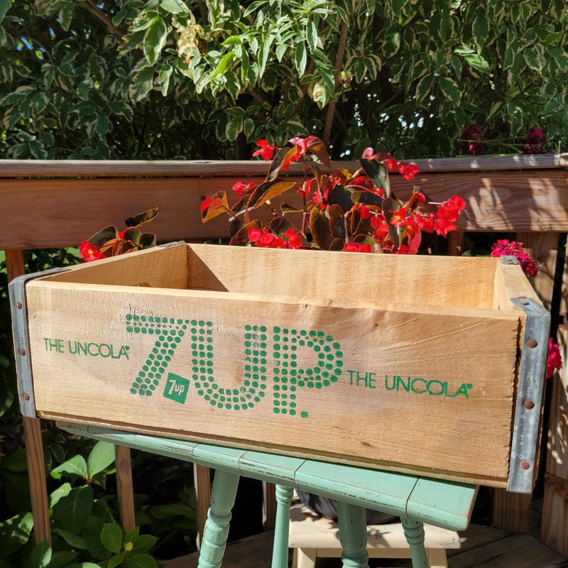 7up Crate - Etsy