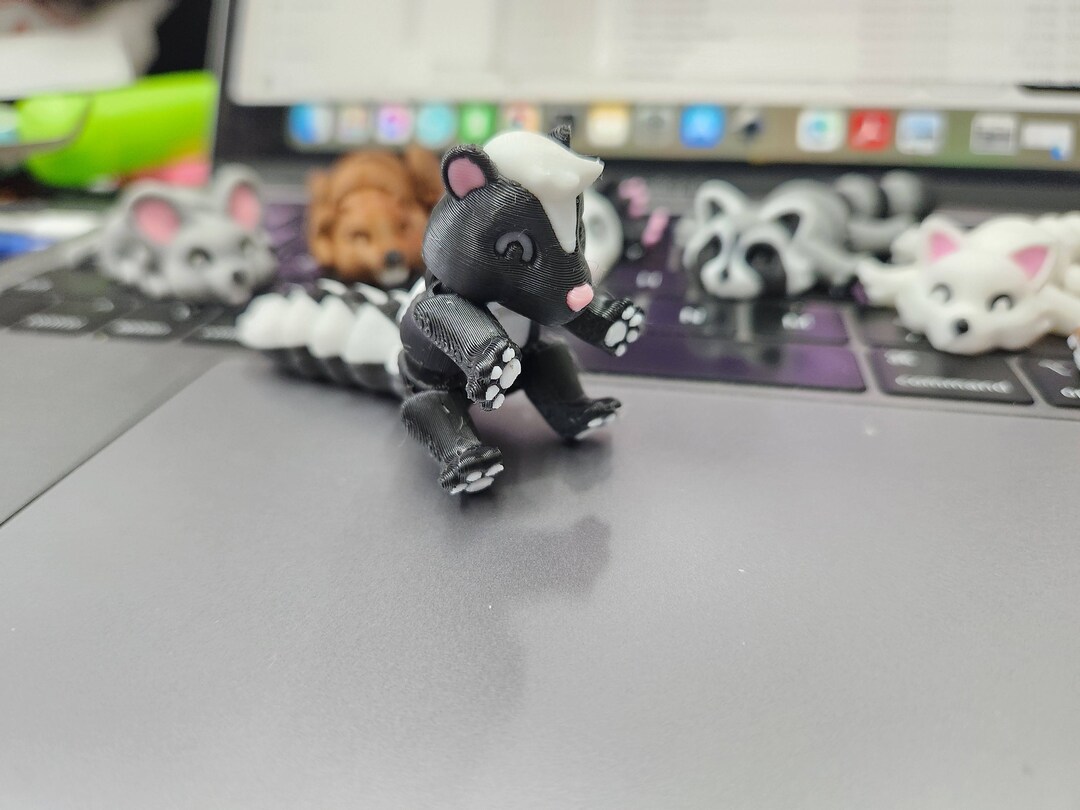 Cute Fidget Skunk Articulated | Stress and Anxiety Relief - Etsy