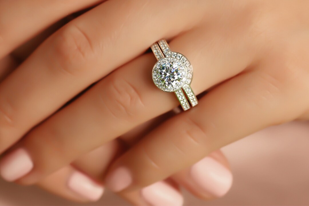 Round Halo Engagement Ring Set, Bridal Set, Halo Diamond Ring Set ...
