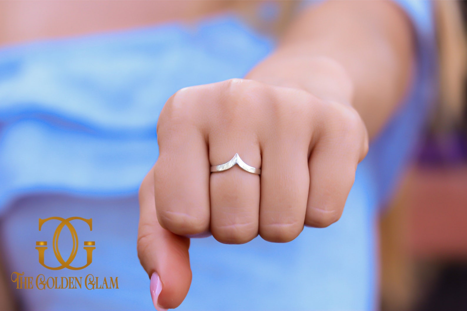 V Shaped Wedding Band, Curved Wedding Band, Chevron Ring, Stacking Ring ...