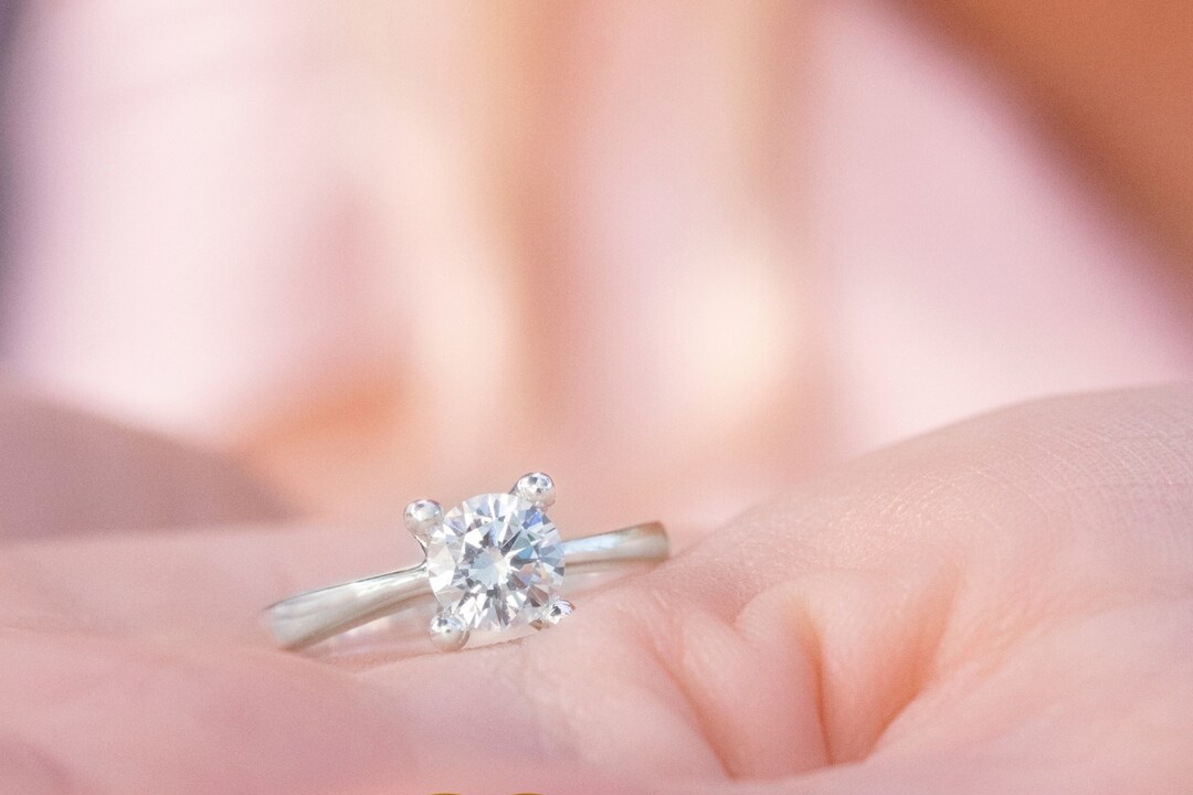 Round Engagement Ring/ 14K Round Cut Ring/ Classic Wedding Ring ...