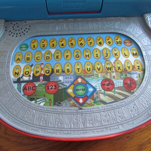 Thomas the Train "leader of the Track" Laptop Visit the Thomas ...