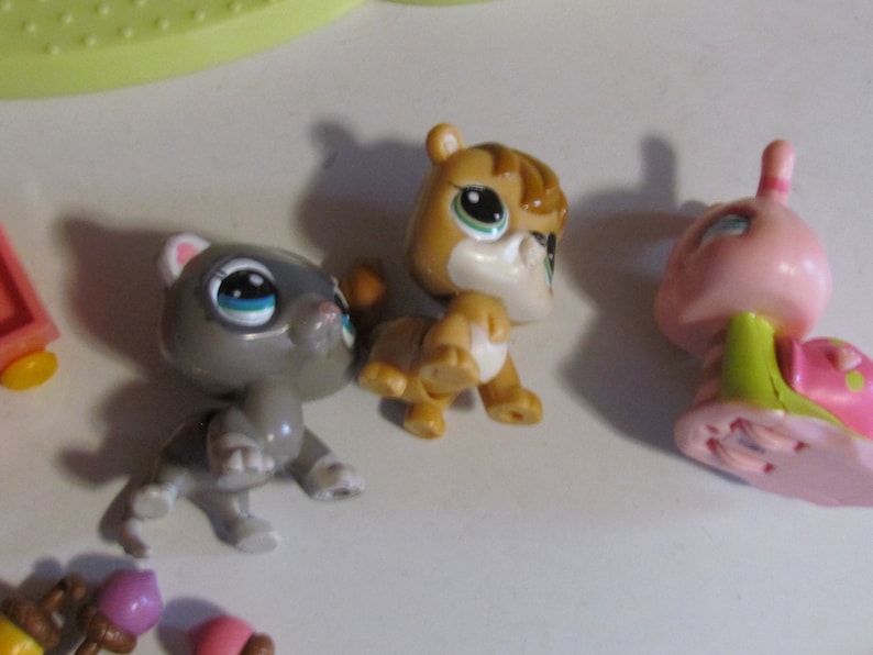 Littlest Pet Shop Magic Motion Tree House Playset Hasbro LPS Toy ...