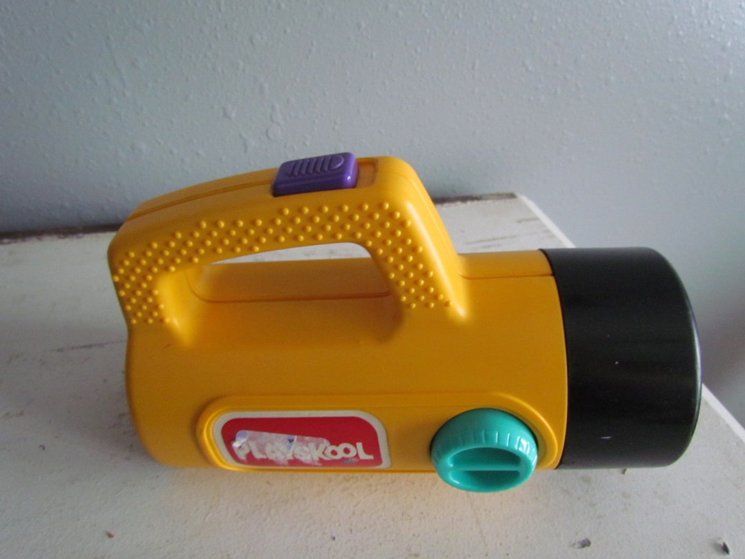 80's Toy Vintage 1986 Playskool Kid's Yellow Flashlight Color Changing ...