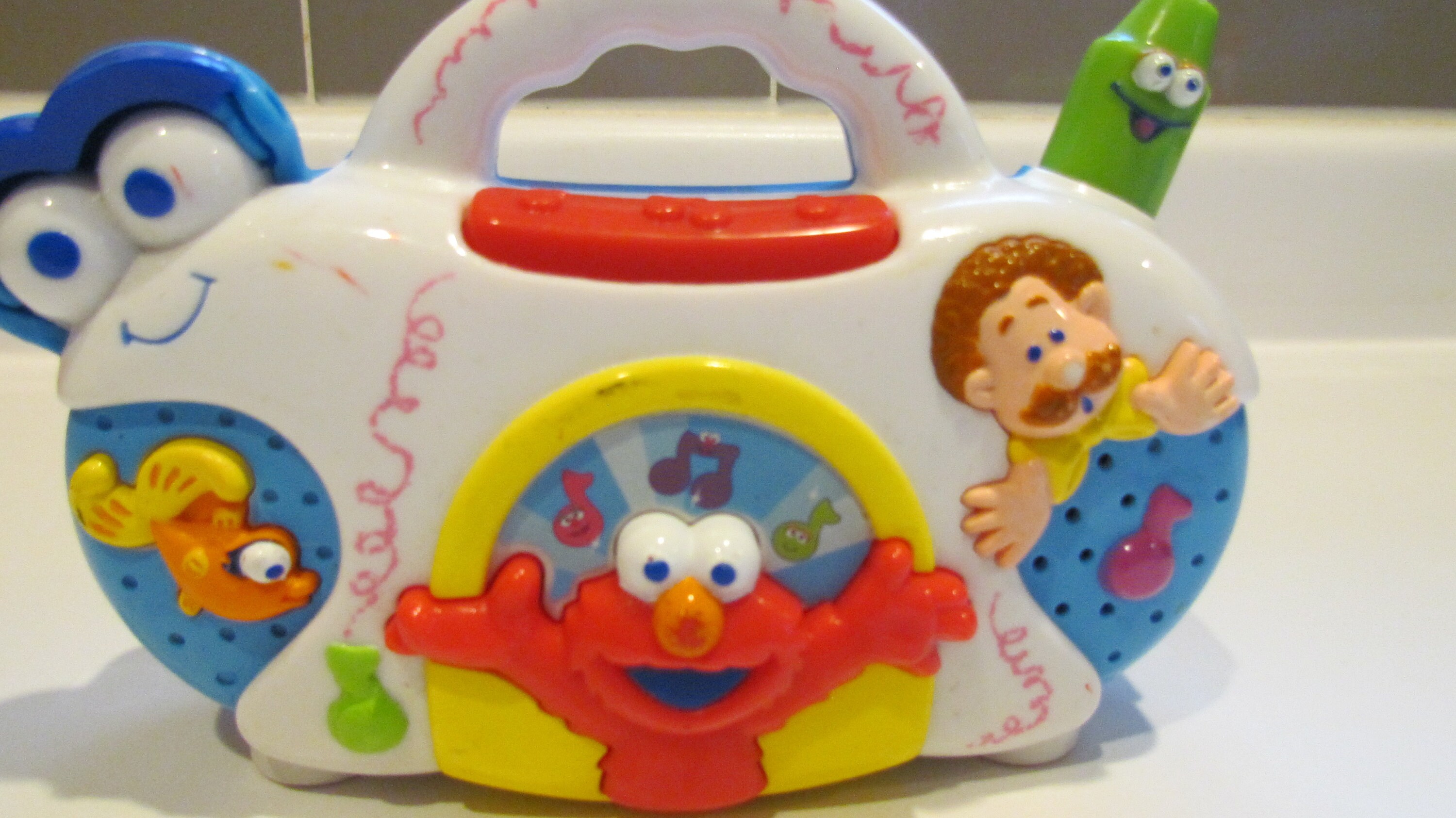Sesame Street Elmo’s World Toy Music Radio Boombox Mr. Noodle Dorothy ...