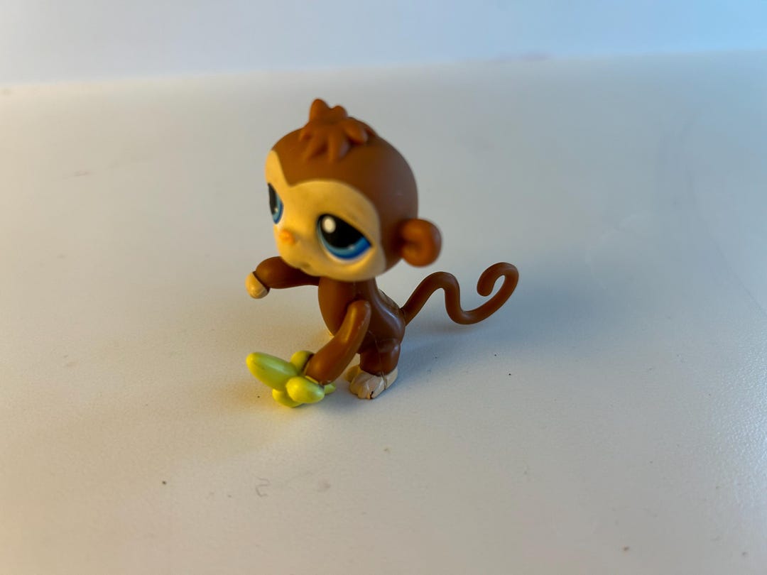 Hasbro Littlest Pet Shop Littlest Pet Shop Magic Motion Monkey With ...