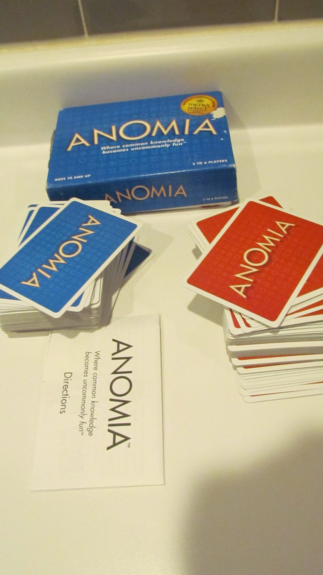 Anomia Card Game Best Party, Super Fun Game Family Mensa Select Honored ...