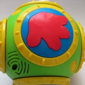 Sesame Street SHAKE GIGGLE & ROLL Ball Matte Laughing Toy Haha - Etsy