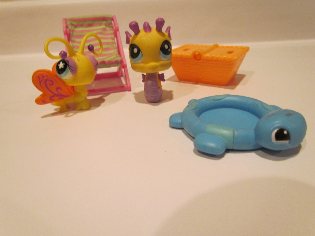 Hasbro Littlest Pet Shop Seahorse Butterfly Dragon LPS Picnic Set ...