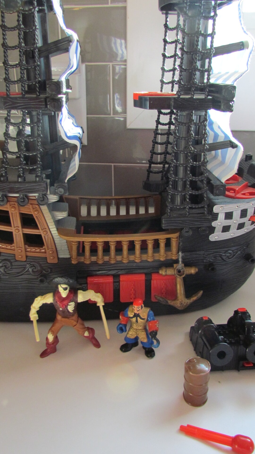 Fisher Price Imaginext Black and Red Pirate Ship With 2 Figures Retired ...